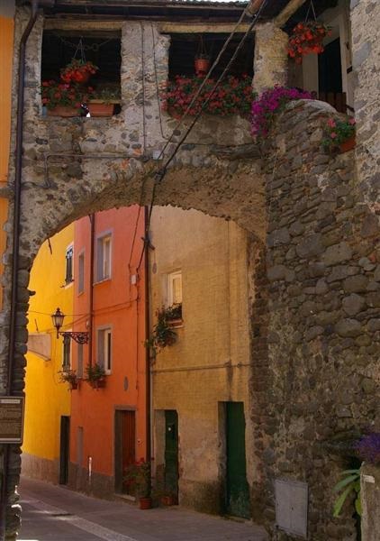 Brugnato Cinque Terre and the Poets' Gulf Liguria - Italy Traveller Guide