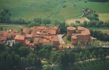 Dozza Surroundings of Bologna Emilia Romagna - Italy Traveller Guide