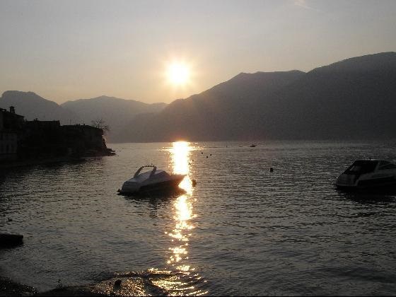 Lezzeno Lake Como Lombardy - Italy Traveller Guide