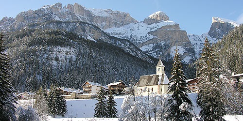 Mazzin Val di Fassa Trentino Alto Adige - Italy Traveller Guide