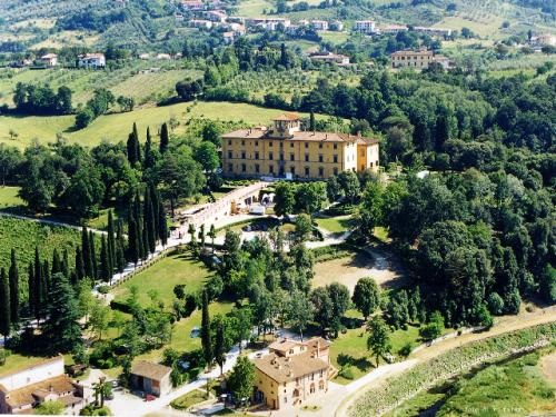 Signa Florence and Surroundings Tuscany - Italy Traveller Guide